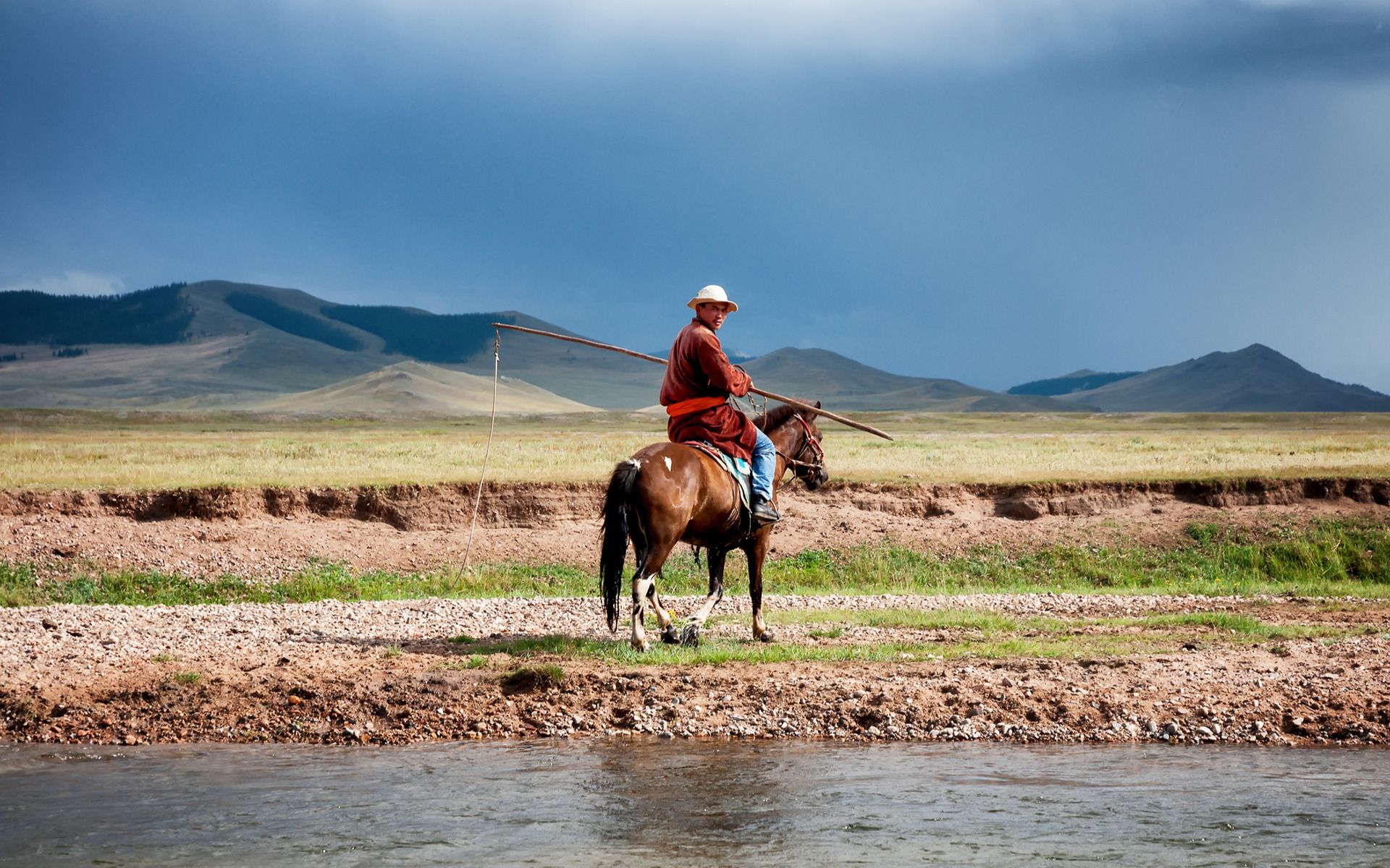 Top 10 Things To Do See In Beautiful Mongolia | Hulegu Expedition Mongolia